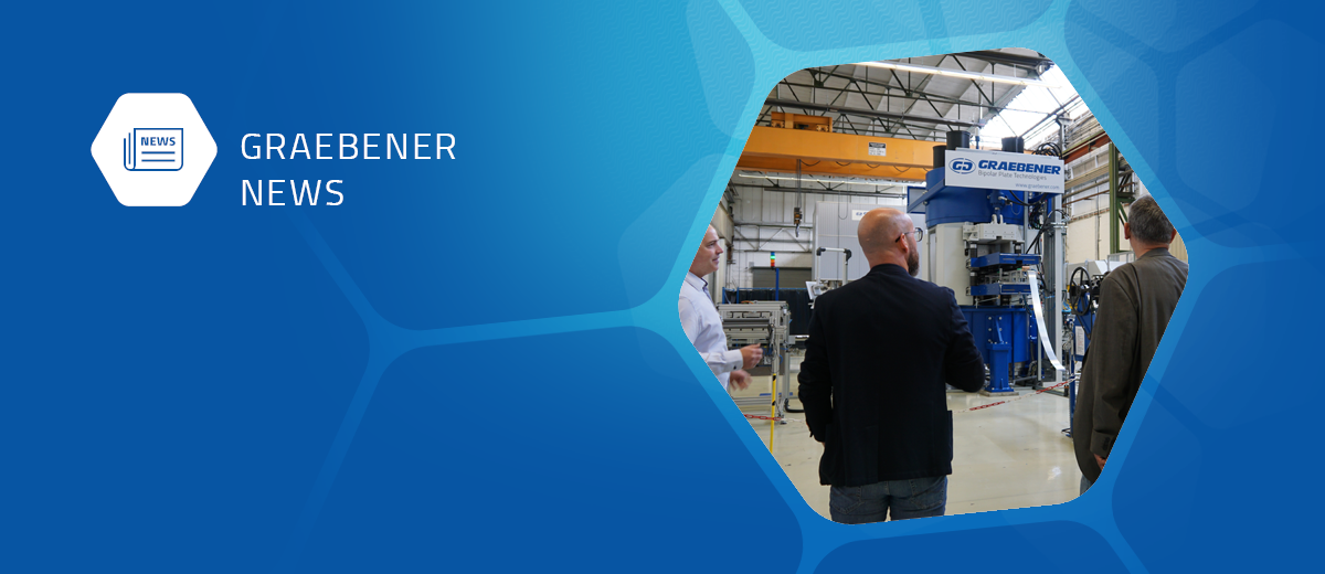 Press day at Graebener®: Fabian Kapp answers questions from the media ...